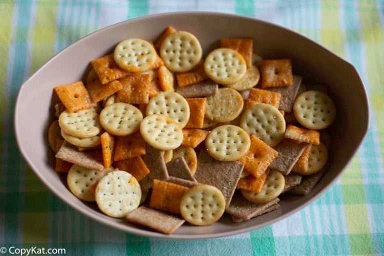 Seasoned Crackers| Flavorful Snack Mix in Under 20 Minutes