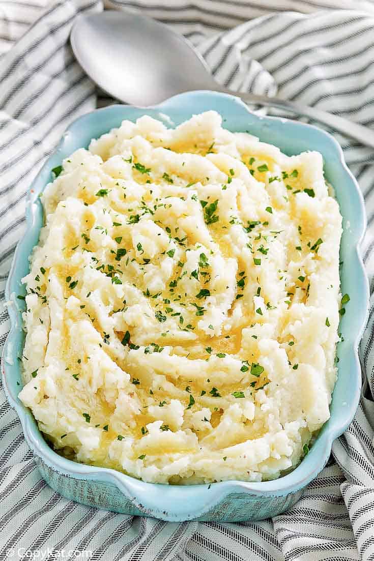 Best Old-Fashioned Mashed Potatoes Recipe (Creamy)
