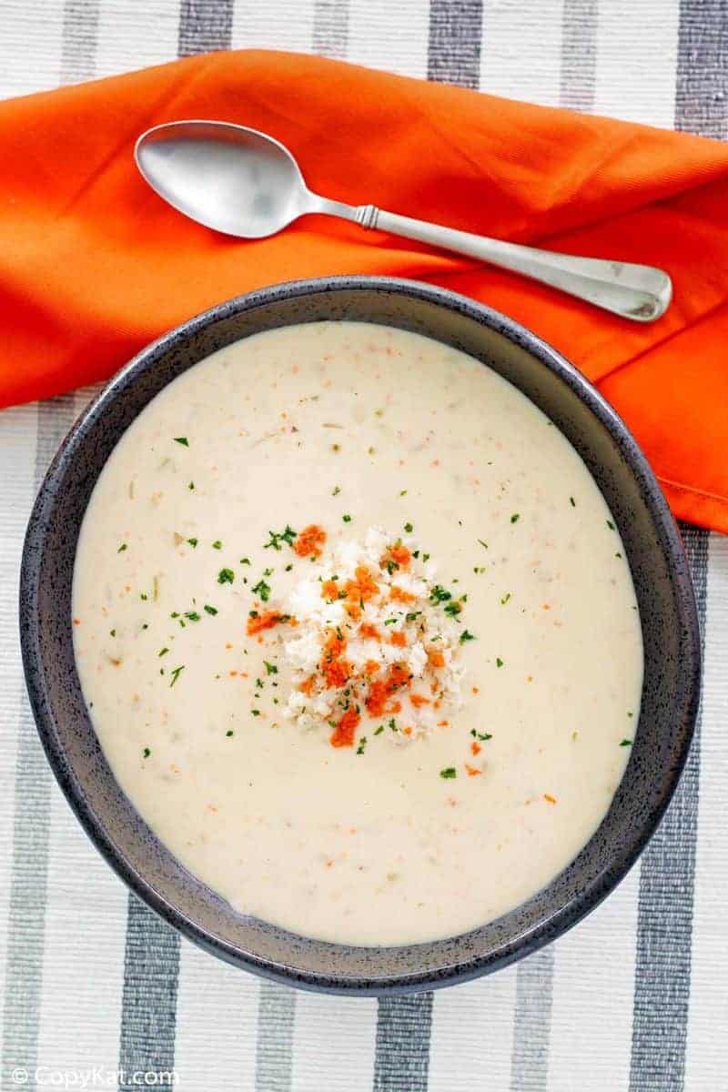 Charleston She Crab Soup Recipe with Crab Roe