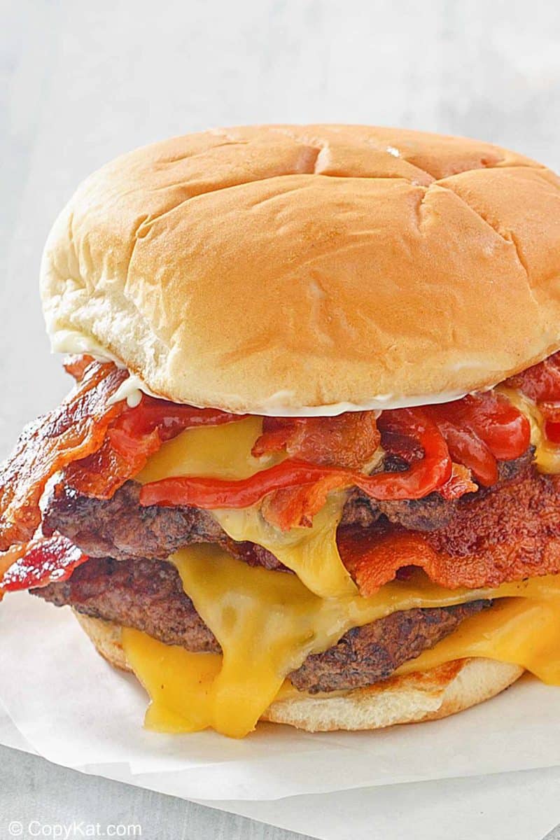 Wendy's Baconator Recipe (Easy Copycat Version)
