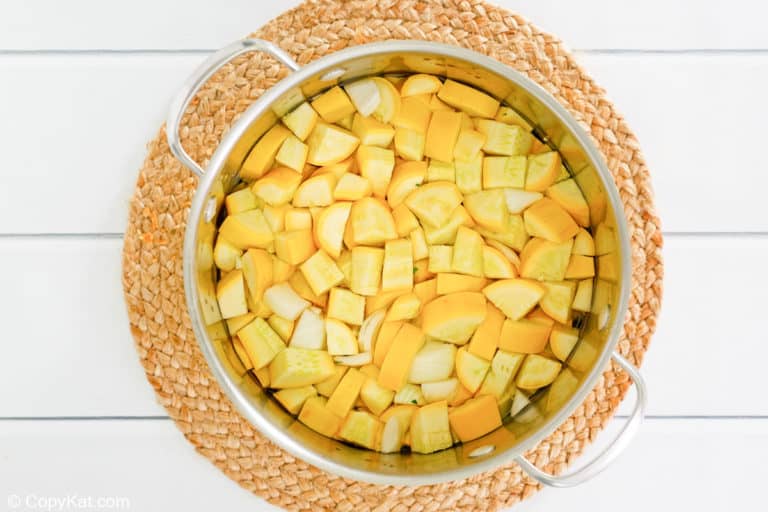 Southern Squash Casserole Recipe with Ritz Cracker Topping