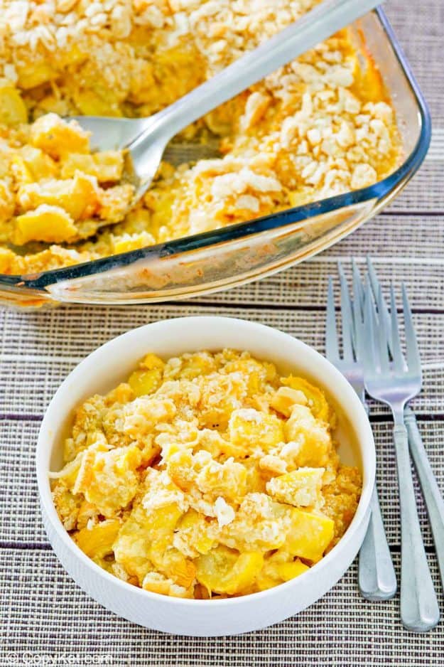 Southern Squash Casserole Recipe with Ritz Cracker Topping
