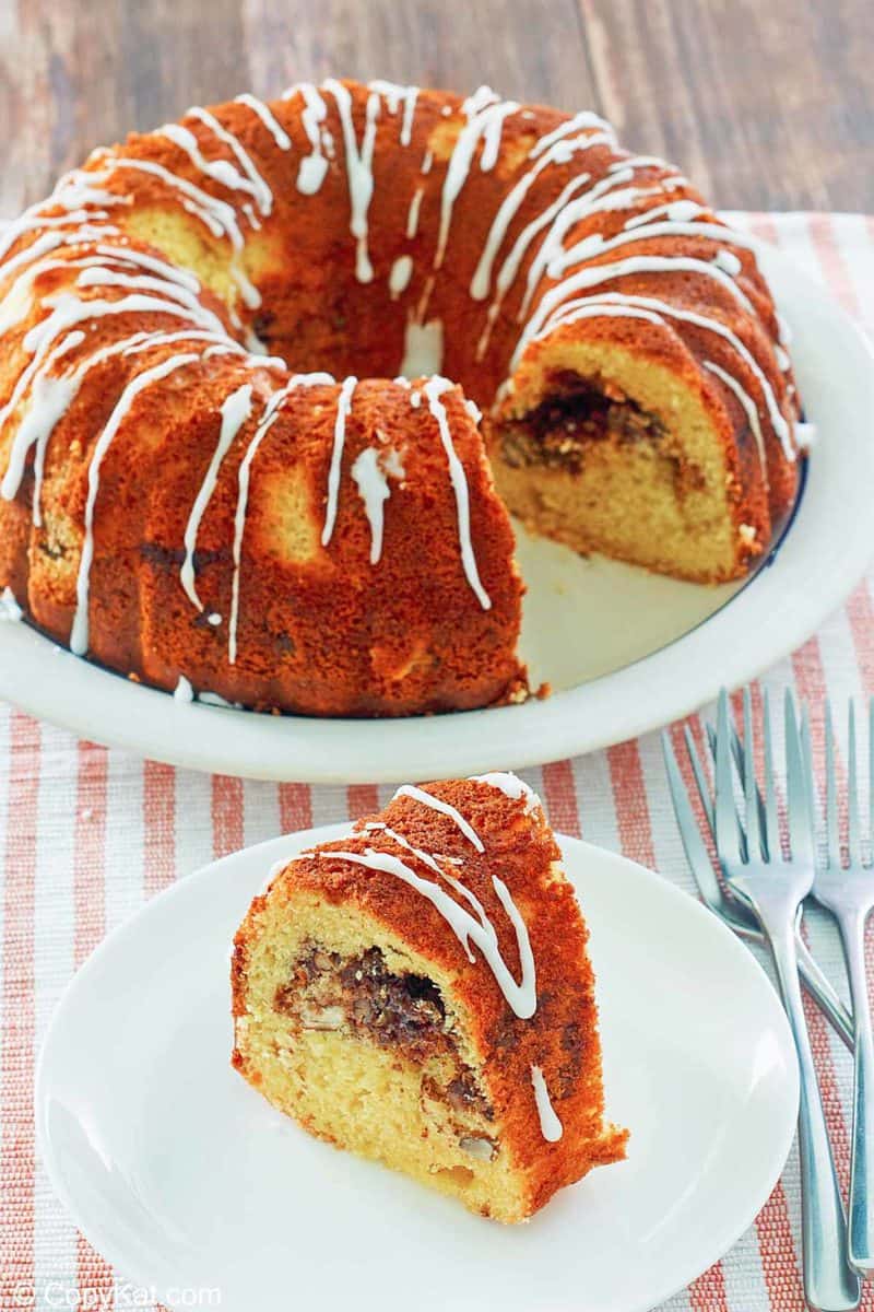 Old Fashioned Oatmeal Cake
