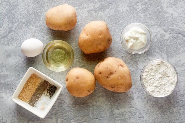 Shakey's Mojo Potatoes Copycat Recipe - Crispy Fried Potatoes