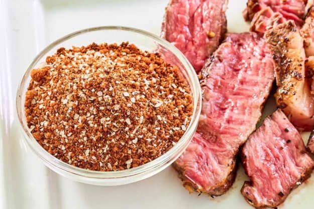 Homemade Coffee Rub Recipe (Perfect for Steak, Brisket & BBQ)