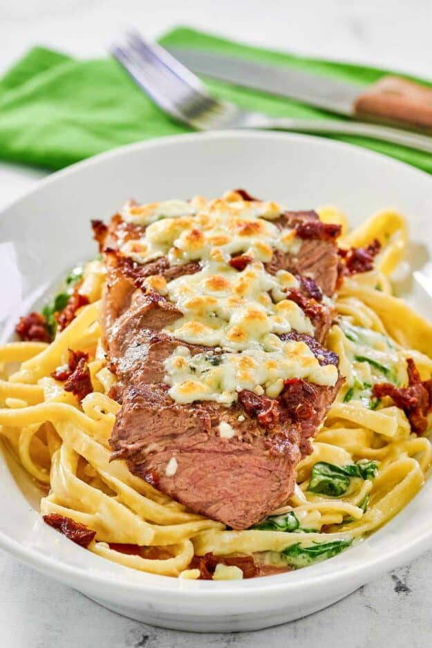 Olive Garden Steak Gorgonzola Alfredo Copycat Recipe
